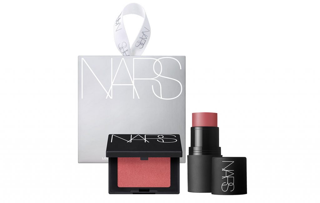 【クリスマスコフレ2023｜NARS】ホリデー気分が盛り上がる豪華全14アイテムを一挙紹介！ | Domani