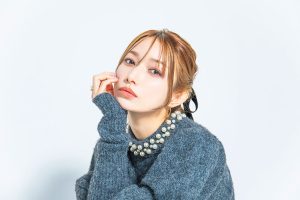 後藤真希さん、最新写真集『flos』の〝ゴマキボディ〟が圧倒的な美しさ♡ デビューからの25年を振り返ってもらったら… | Domani